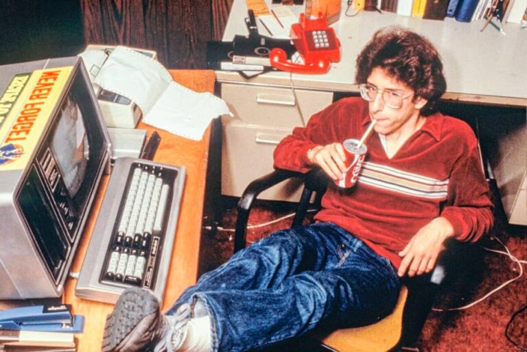 15 Cibercriminales Más Famosos de la Historia » CyberMentor
